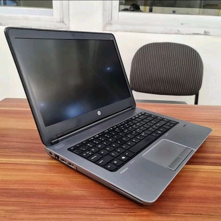 HP AMD A6 ULTRA SLIM 320GB/4GB RAM/PROC 2.70GHZ/ECRAN 14"/DEDIER 768M ...